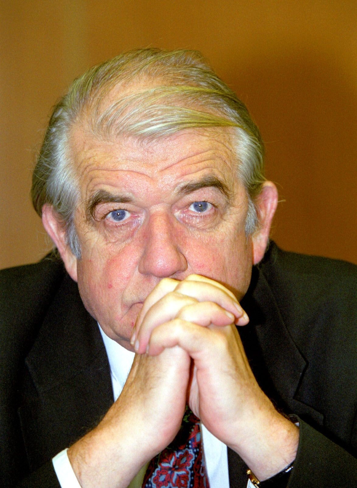 Profesor od serca - Zbigniew Religa (2010) - film | Telemagazyn