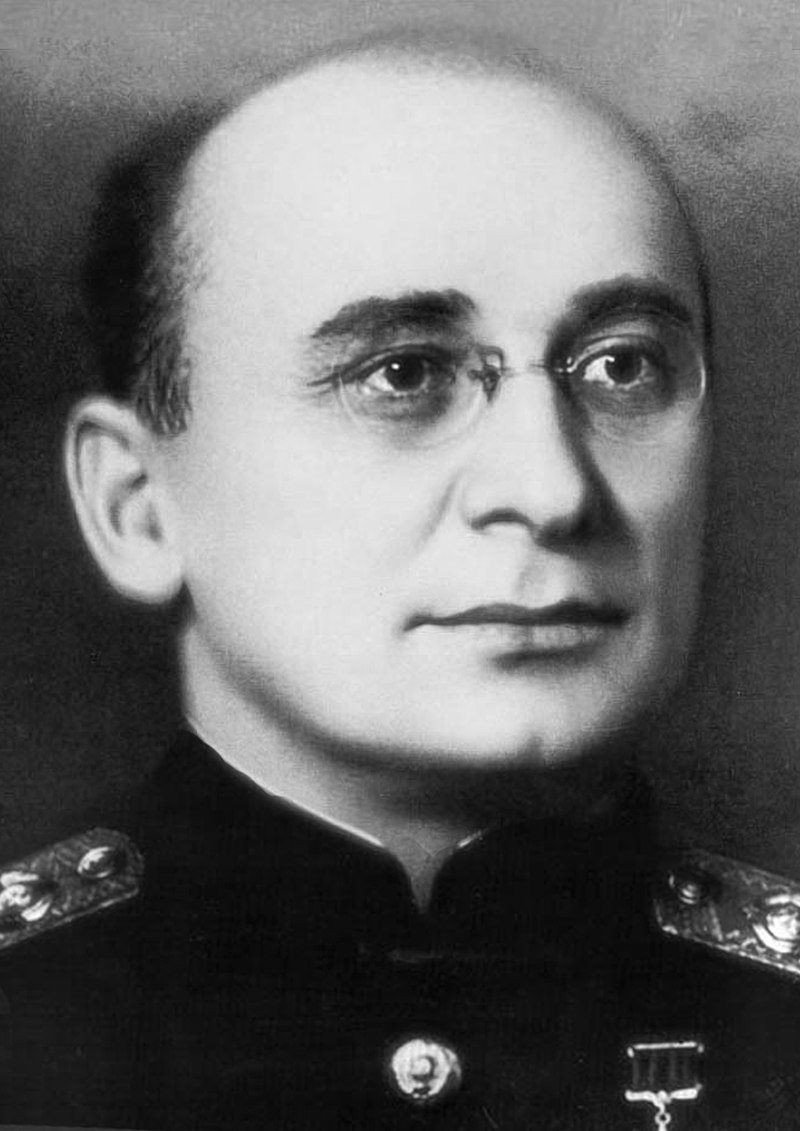 KGB: tarcza i miecz - Odcinek 1 - Dserczyński & Co. - streszczenie ...