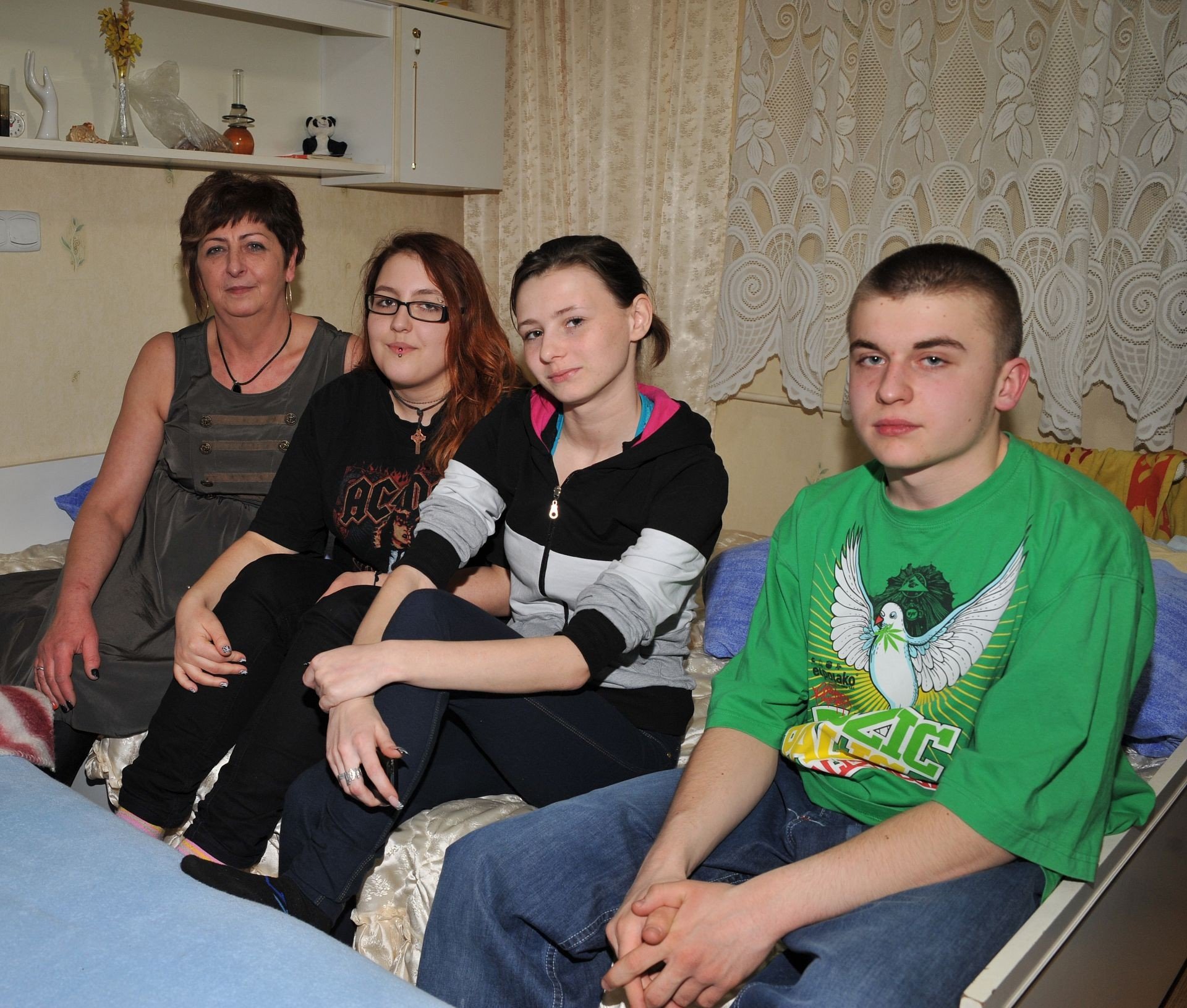 Surowi rodzice | Telemagazyn