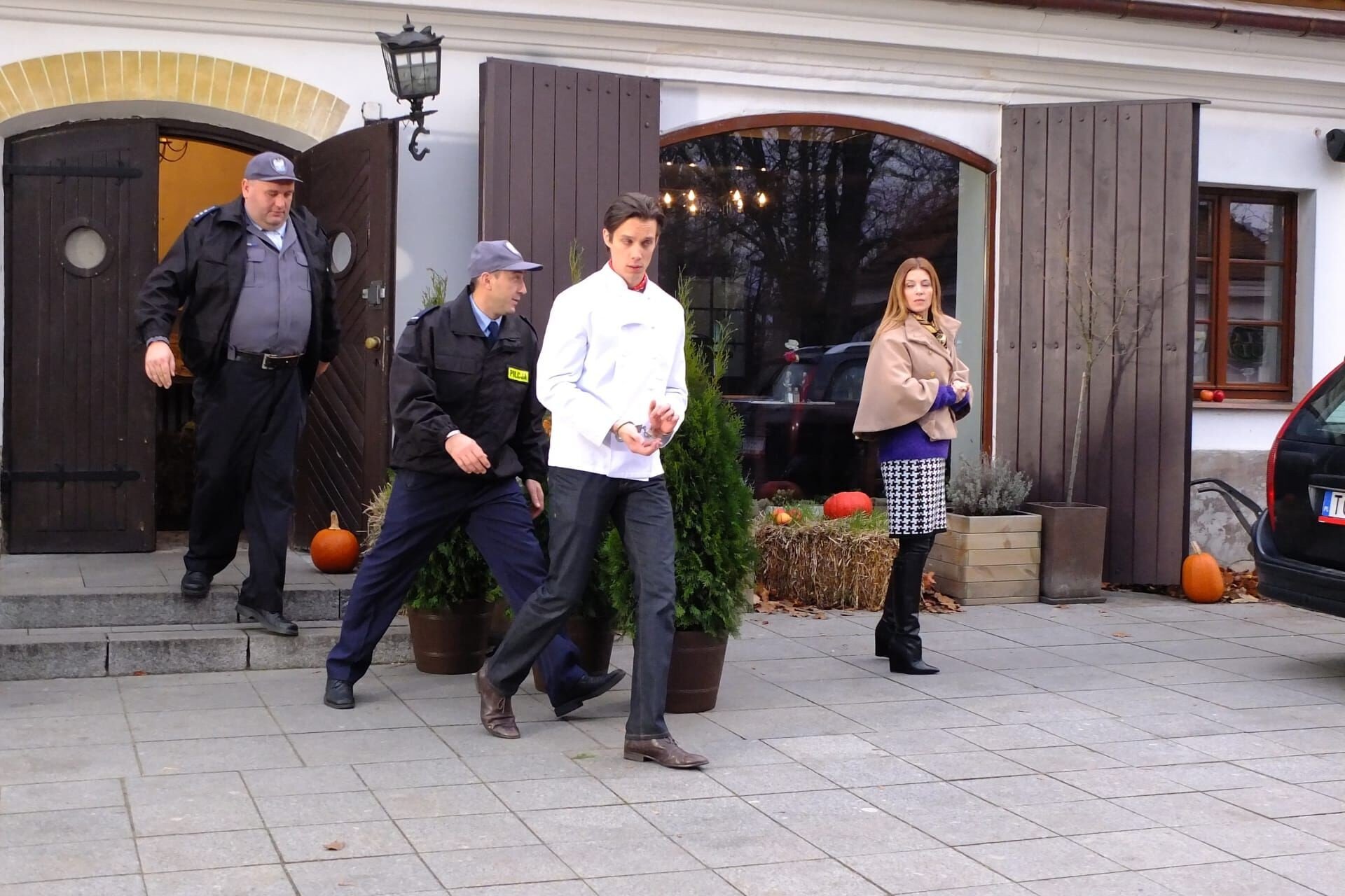 Ojciec Mateusz - Odcinek 1 Sezon 9 - Ucieczka - streszczenie odcinka | Telemagazyn